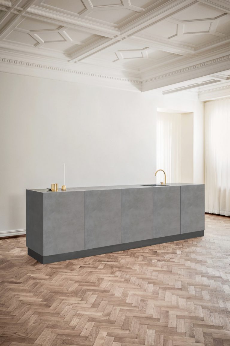 PORTLAND GREY - Mediterraneo Surface